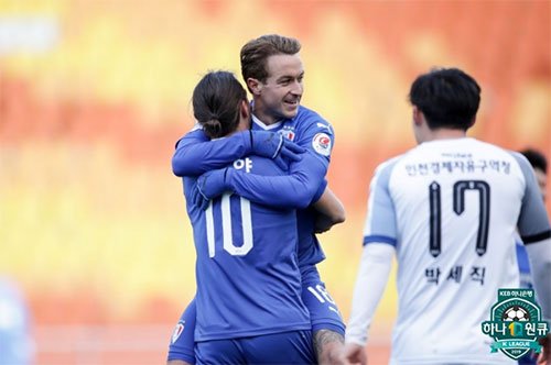 '수원 첫 승 선물' 타가트 K리그1 4R MVP : 네이트 스포츠