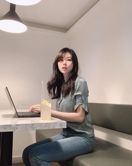 서동주 "인터뷰 중간에 일도 열심히"…한국에서도 열일 ing [똑똑SNS] : 네이트 연예