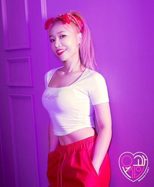 신예 원지(WONJI), 5개월 만의 컴백…'0과 1사이' 발매 : 네이트 연예