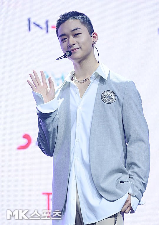 T1419 제로 '다정한 눈웃음' [MK포토] : 네이트 연예