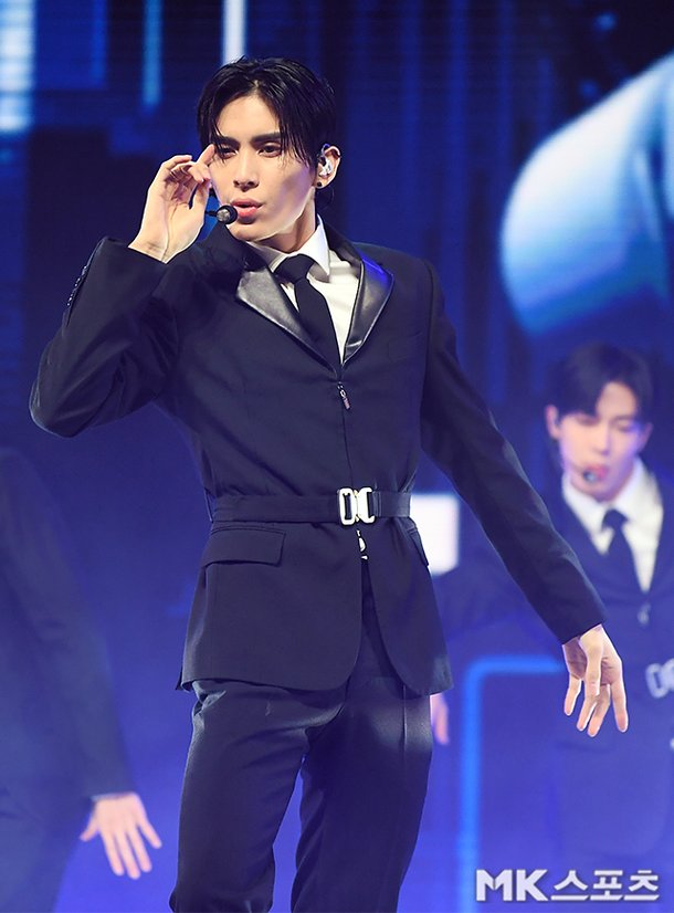 SF9 유태양 '카리스마 폭발' [MK포토] : 네이트 연예