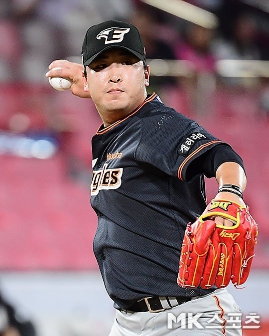 160km 문동주 지우고 김서현 콜업, 한화 불펜 우타자 '통곡의 벽' 되나 : 네이트 스포츠