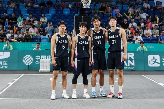 대한민국 남자 3x3 대표팀, 이두원 앞세워 투르크메니스탄 꺾고 B조 1위 및 8강 확정 [항저우AG] : 네이트 스포츠