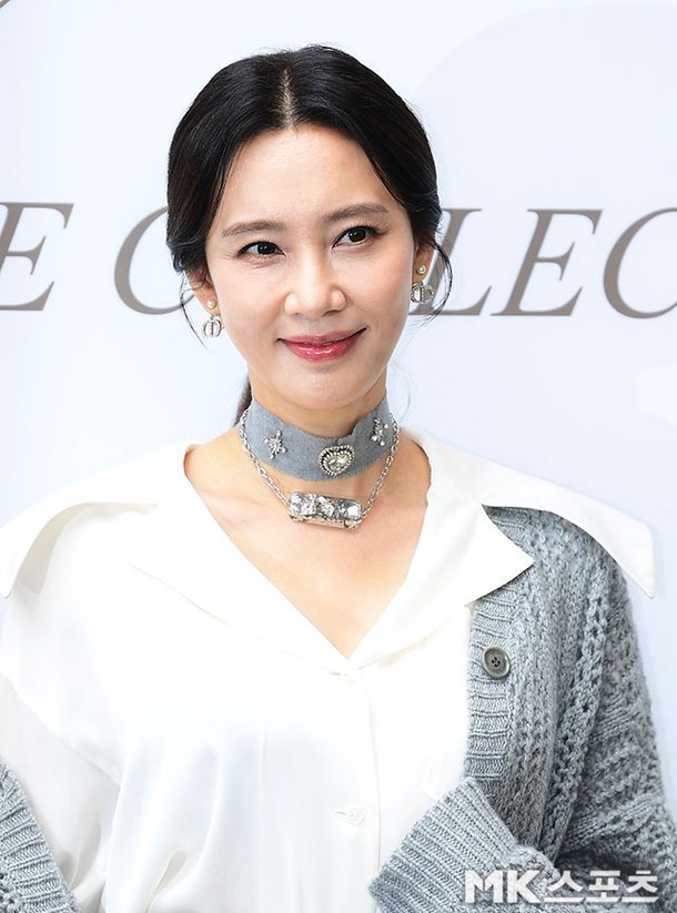 오현경 변함없는 방부제 미모 [mk포토] 네이트 연예