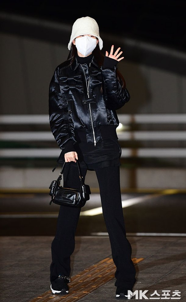 장원영 '올해도 AAA MC 봐요!' : 네이트 연예