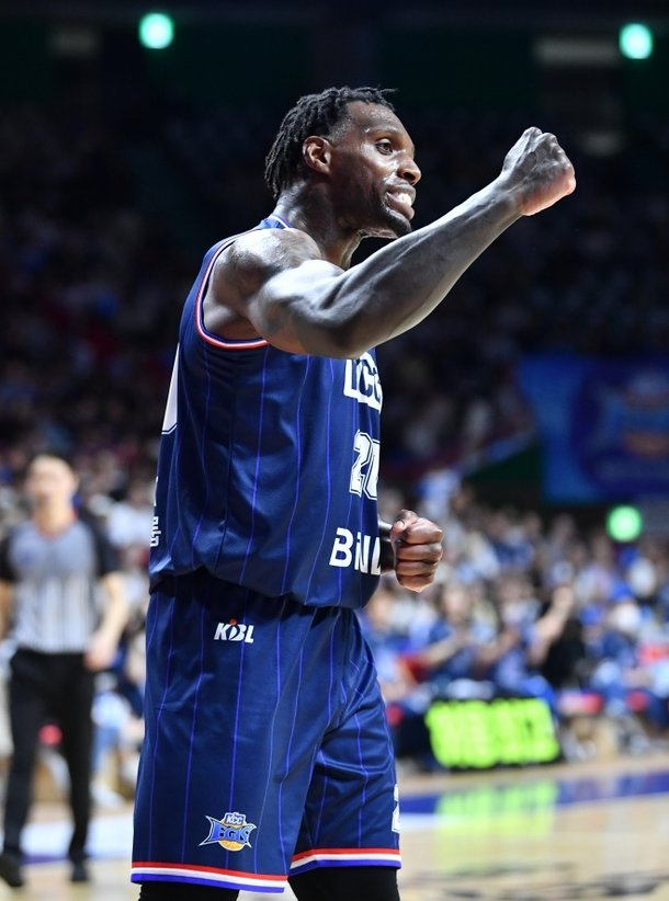 'DB산성' 함락! '슈퍼팀' KCC, KBL 최초 5위→ 챔피언결정전 진출…13년 만에 정상 도전 [MK부산] : 네이트 스포츠