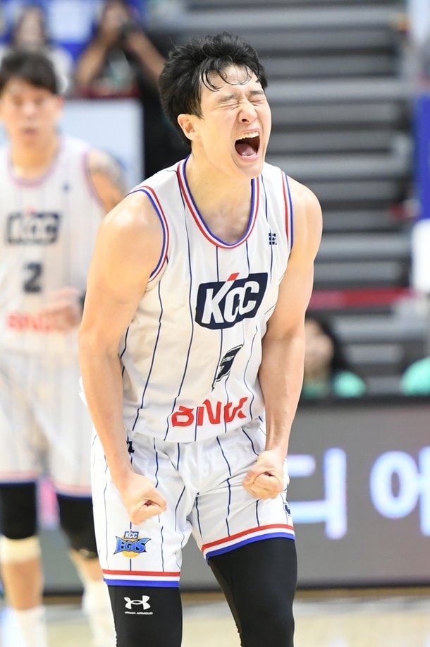 '허웅 PO MVP' 무자비했던 KCC, 허훈의 '플루 게임'에도 13년 만에 우승…역사상 첫 5위 팀→KBL 챔피언 [KCC V6] : 네이트 스포츠