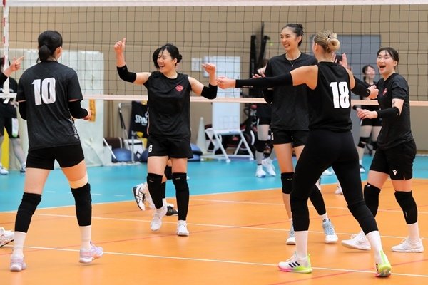 '아쿼 1순위의 존재감' 중국 출신 196cm MB의 높이, 일본 국대도 인정했다…"굉장한 위압갑이 느껴졌다" : 네이트 스포츠