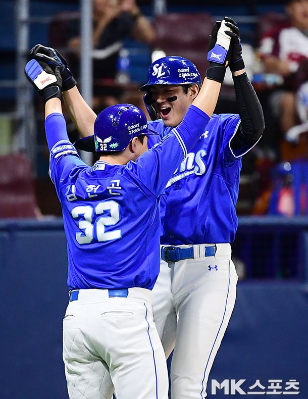 '역시 구자욱' SSG 탈삼진 머신 154km 강속구 쾅! 393일 만에 통산 두 번째 만루홈런 폭발…삼성 4회 7점 빅이닝 [MK인천] : 네이트 스포츠