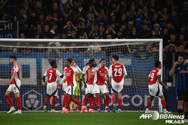 '라야 PK + 슈퍼 세이브가 살렸다' 외데고르 공백 느낀 아스널, 아탈란타 전방 압박에 고전…UCL 1차전 0-0 무 : 네이트 스포츠