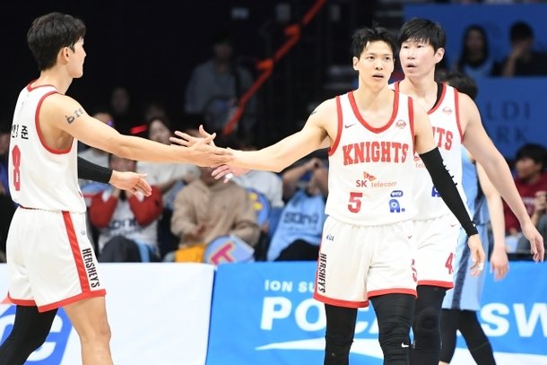 패패패패패패패패패! 또 패배한 '태술볼' 언제 이길 수 있나, SK 9연승 질주…'박준영 위닝샷' kt, KCC에 역전승 [KBL] : 네이트 스포츠