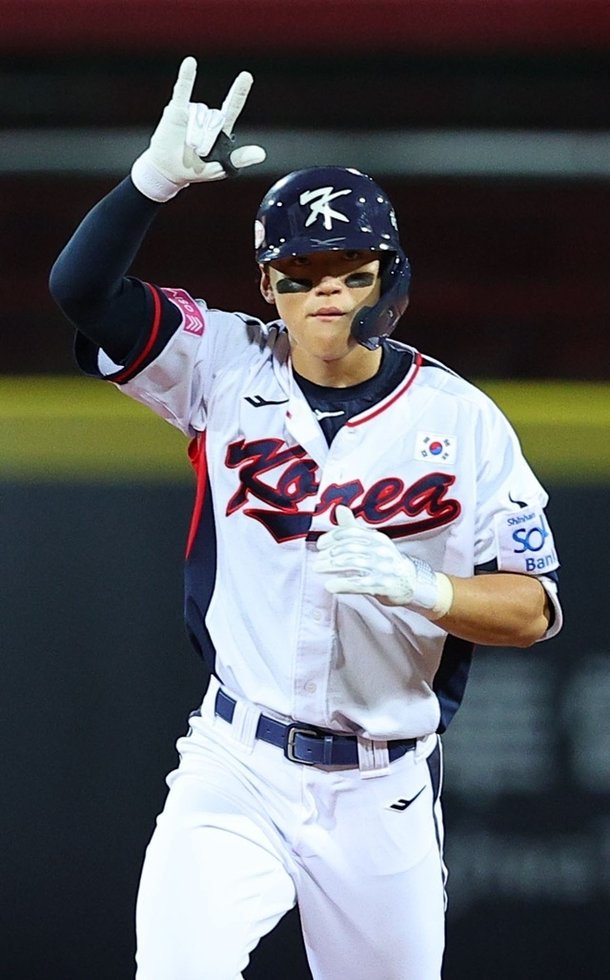 'KBO MVP' 김도영, 세계를 홀렸다! 프리미어 12 TOP3 등극 : 네이트 스포츠