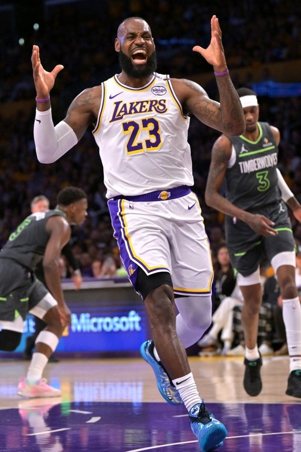 '르브론 멸망' 돈치치만 보인 LAL, '앤트맨' 폭발한 MIN에 치욕의 22점차 대패…심각한 PO 출발 [NBA PO] : 네이트 스포츠