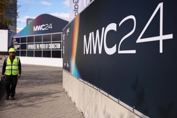 [MWC 24] CES 이어 MWC서도 핵심은 'AI'…국내외 기업들 입 모아 외친다(영상) : 네이트 뉴스