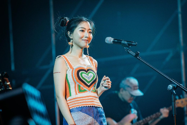 Multilingual singer-songwriter Stella Jang to hold solo concert on ...