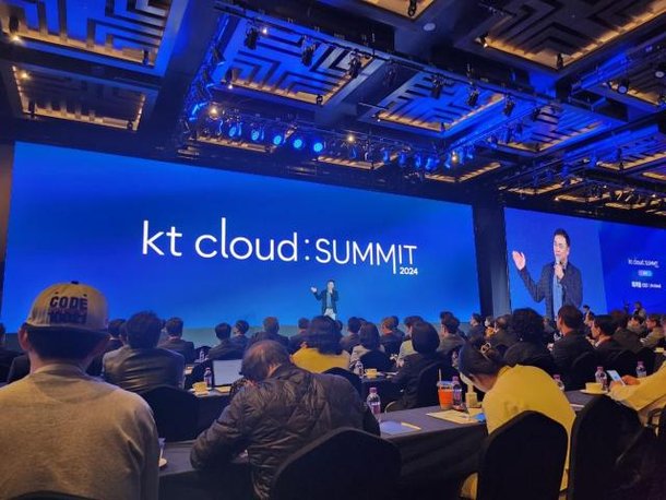 최지웅 KT클라우드 대표 "'AI·클라우드·IDC' 삼박자로 AX시대 선도" : 네이트 뉴스