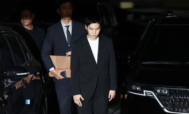 BTS member Suga's drunk driving case referred to prosecutors : 네이트 뉴스