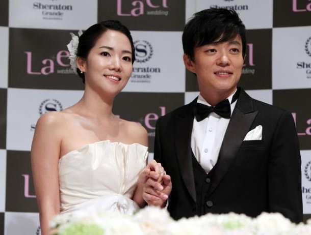 Actor Lee Beom-soo settles divorce after lengthy legal battle : 네이트 뉴스