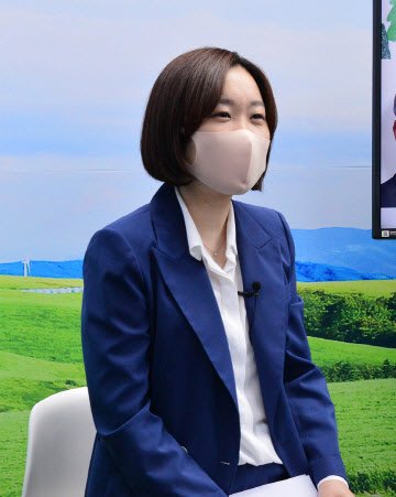 KT, 올해 안에 'RE100' 가입 선언 : 네이트 뉴스