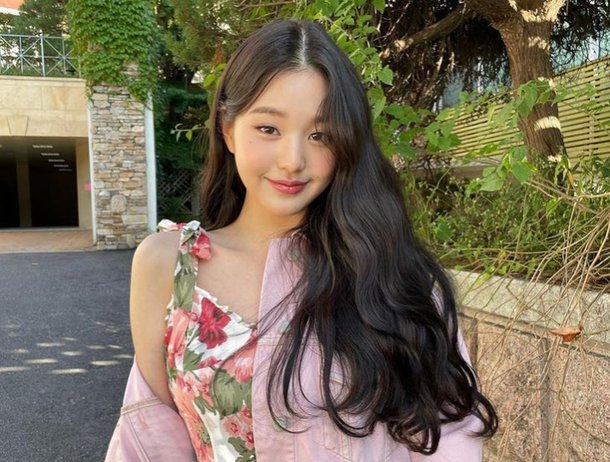 장원영, '2021 AAA' MC 발탁…이특과 진행 호흡 : 네이트 연예