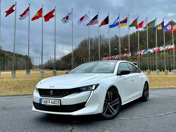 [시승기] 푸조 508GT, 매력적인 자동차의 본보기 : 네이트 뉴스