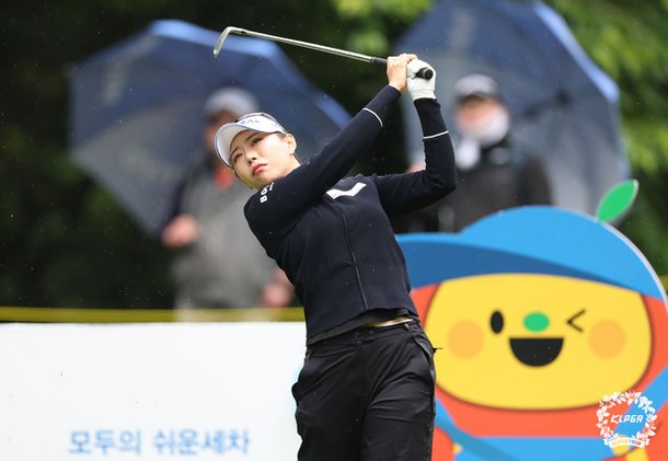 이채은, KLPGA 투어 E1 채리티 오픈 2라운드 1위 : 네이트 뉴스
