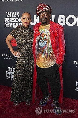 2024 MusiCares Person of the Year - Arrivals : 네이트 뉴스