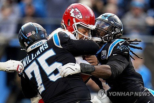 Chiefs Panthers Football : 네이트 뉴스