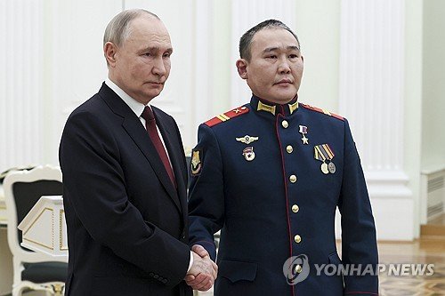 Russia Defenders of the Fatherland Day : 네이트 뉴스