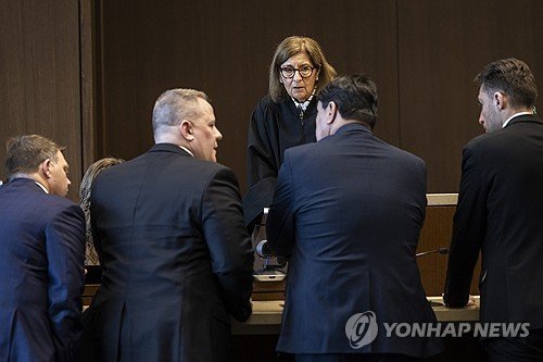 Shooting-July-Fourth-Parade : 네이트 뉴스