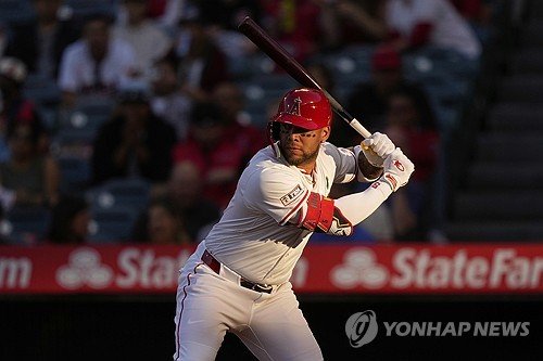 Angels Moncada Baseball : 네이트 뉴스