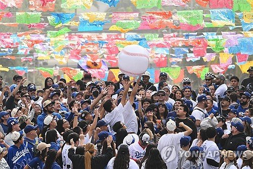 Dodgers Parade Baseball : 네이트 뉴스
