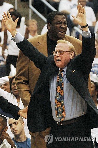 Obit Adubato Basketball : 네이트 뉴스