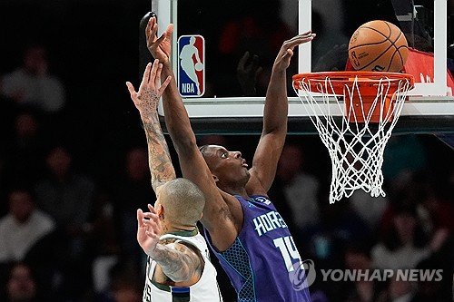 Bucks Hornets Basketball : 네이트 뉴스