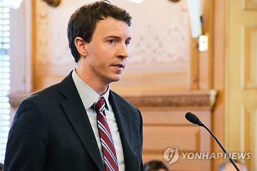 College Sports Commission Football : 네이트 뉴스