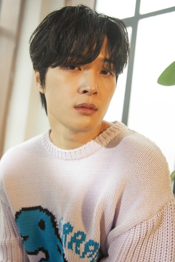 NIve(니브), 싱글 앨범 'proLOG?' 글로벌 호평 | 네이트 연예