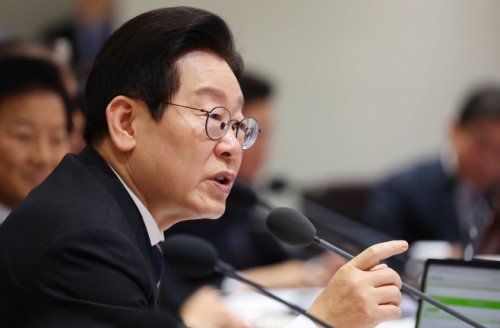 T?ng th?ng H?n Qu?c ra l?nh gi?i th? t? ch?c t?n gi?o can thi?p v?o h? th?ng ch?nh tr? : 네이트 뉴스