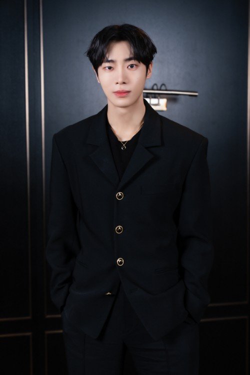 [Chuy?n m?c ph?ng v?n] Choo Young-woo "Mu?n tr? th?nh m?t di?n vi?n nh ...