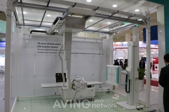 [KIMES 2019] Listem's convenient and effective digital X-ray ADR : 네이트 뉴스