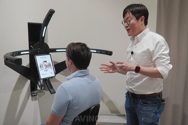 [Pangyo Tech] 브리즘, 3D 프린팅으로 만든 퍼스널 안경 소개 : 네이트 뉴스