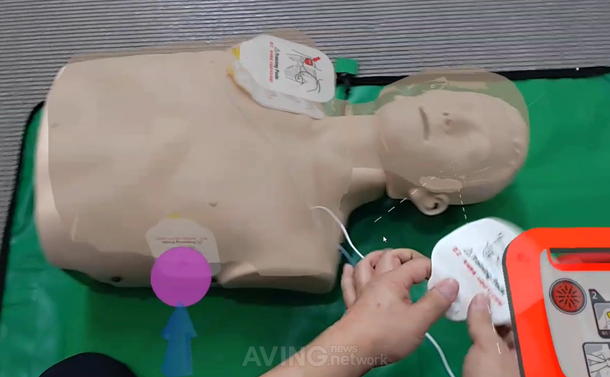 택산, KIMES BUSAN 2023서 MR 활용한 CPRAED 교육 시스템 알린다…"전통적 장비 필요없는 3D 학습에 피드백까지" : 네이트 뉴스