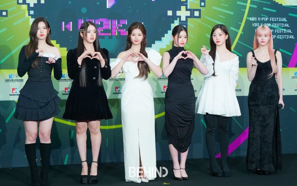 [포토] 엔믹스(NMIXX), 6인조 변신! '빈틈없이 예쁨'··· 'KBS 가요대축제' 레드카펫 : 네이트 뉴스