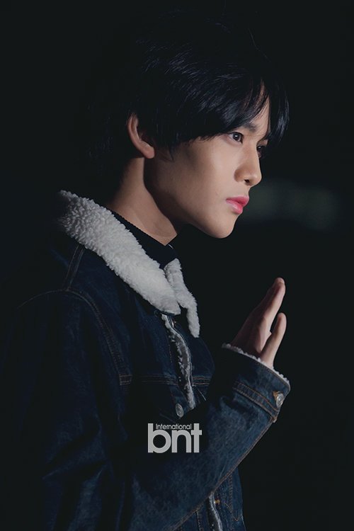 [bnt포토] CIX 배진영 '영화 속 한 장면처럼' : 네이트 뉴스