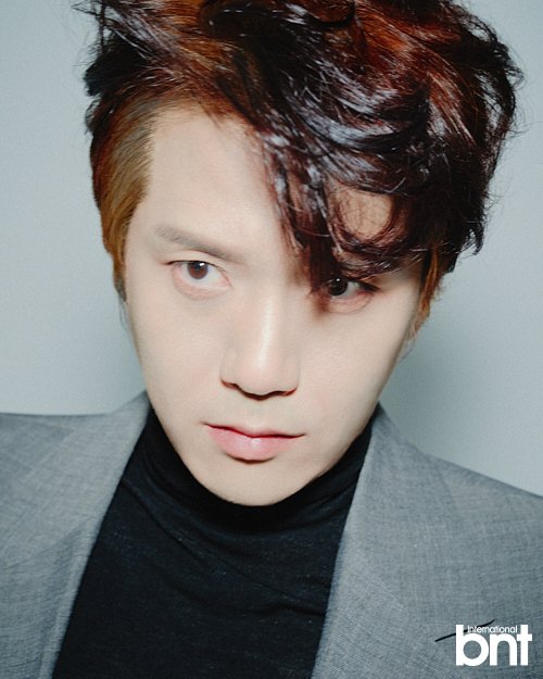 [bnt화보] 김영민 "근황? 네이버 NOW. '김영민의 TIME' 호스트 활동, 영화 'K스쿨' 캐스팅" : 네이트 연예