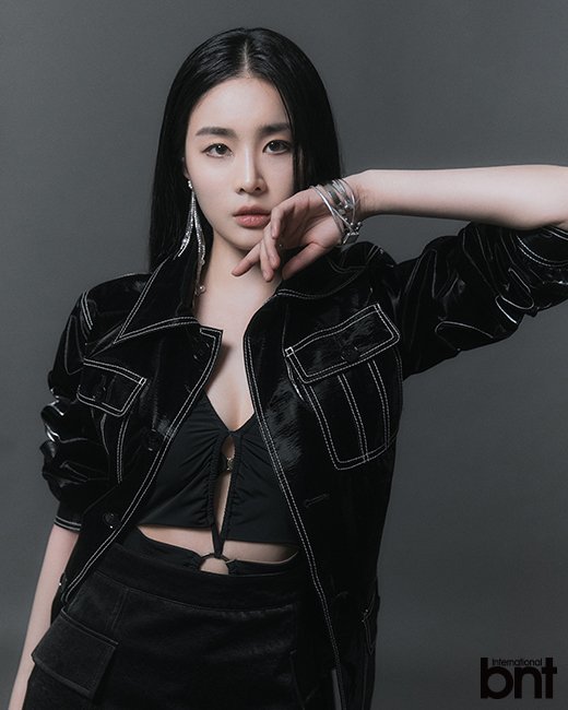 [bnt화보] 우상희 "인생작? '믿보감' 박찬욱 영화, 조건 반사처럼 줄줄이 대사 읊을 정도로 즐겨 봐" : 네이트 뉴스