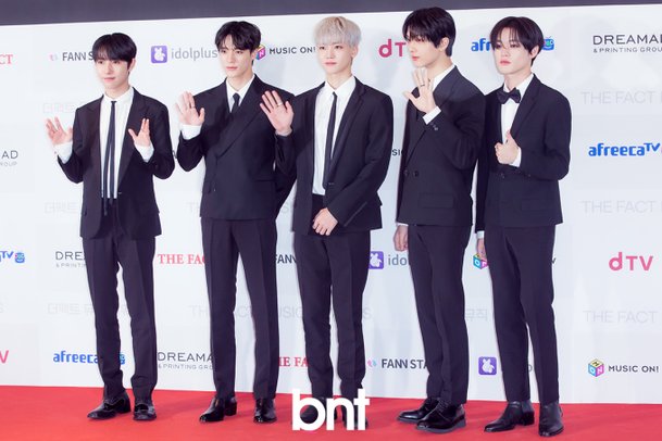 [bnt포토] NCT DREAM '오늘은 파이브 드림'(더팩트뮤지어워즈) : 네이트 뉴스