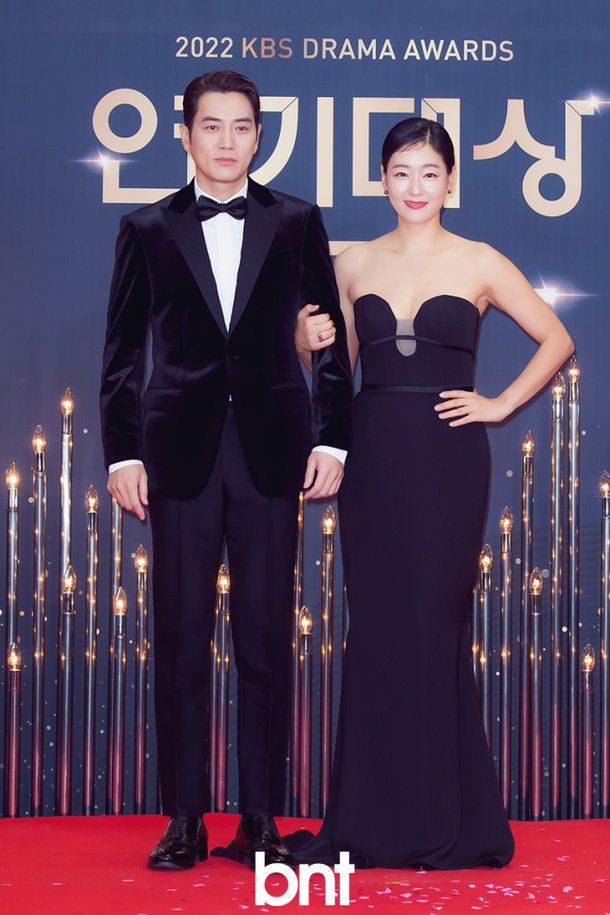 [bnt포토] 주상욱-박진희 '블랙의 품격'(KBS연기대상) : 네이트 뉴스