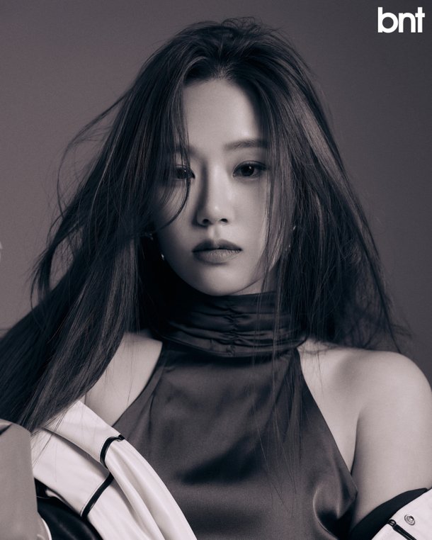 [화보] 남영주 "가장 애착이 가는 노래? '멜로가 체질' OST '느린 걸음', 부르면서 가사에 위로 많이 받아" : 네이트 뉴스