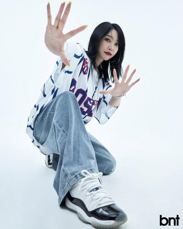 [화보] 역주행 박로시 '이게 바로 Y2K' : 네이트 뉴스