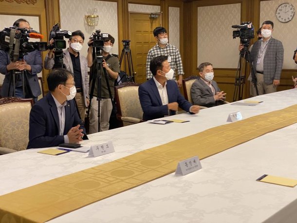 과기정통부 장관-통신3사 CEO, "5G 고속도로 뚫겠다" : 네이트 뉴스